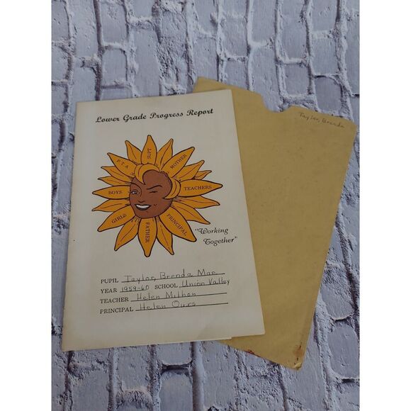 Art | Vintage Peanuts Elementary Progress Report Card 196 Hutchinson ...